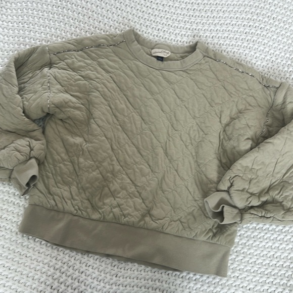 Universal Thread | Tops | Universal Thread Sweatshirt L | Poshmark